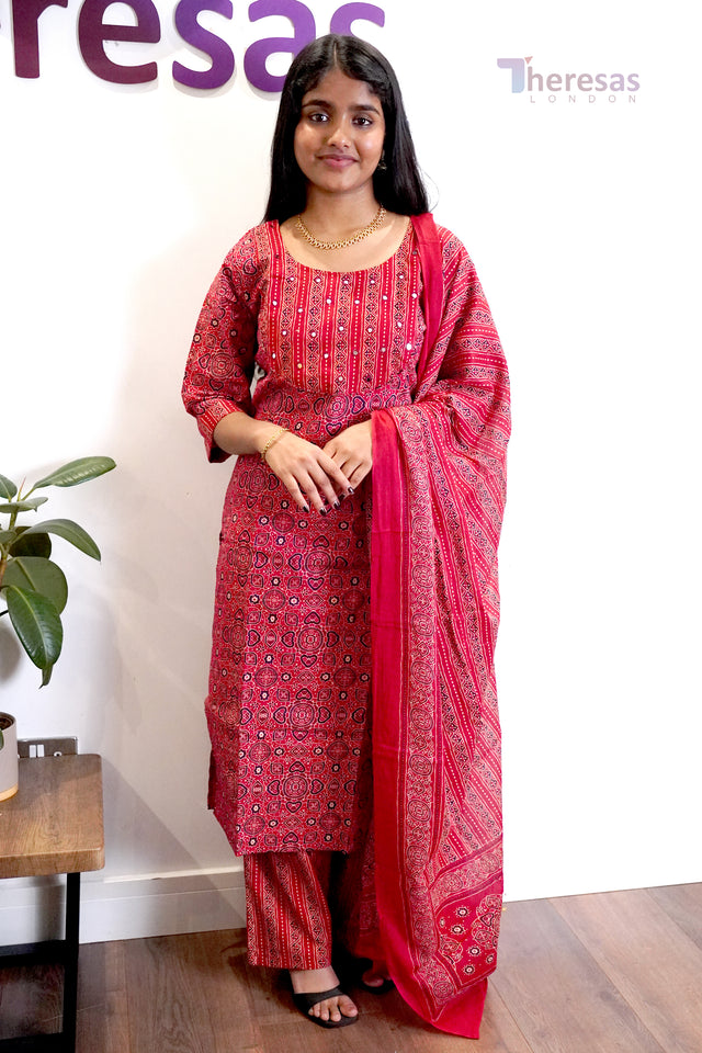 Churidar Set (CHR-116) – Theresas London