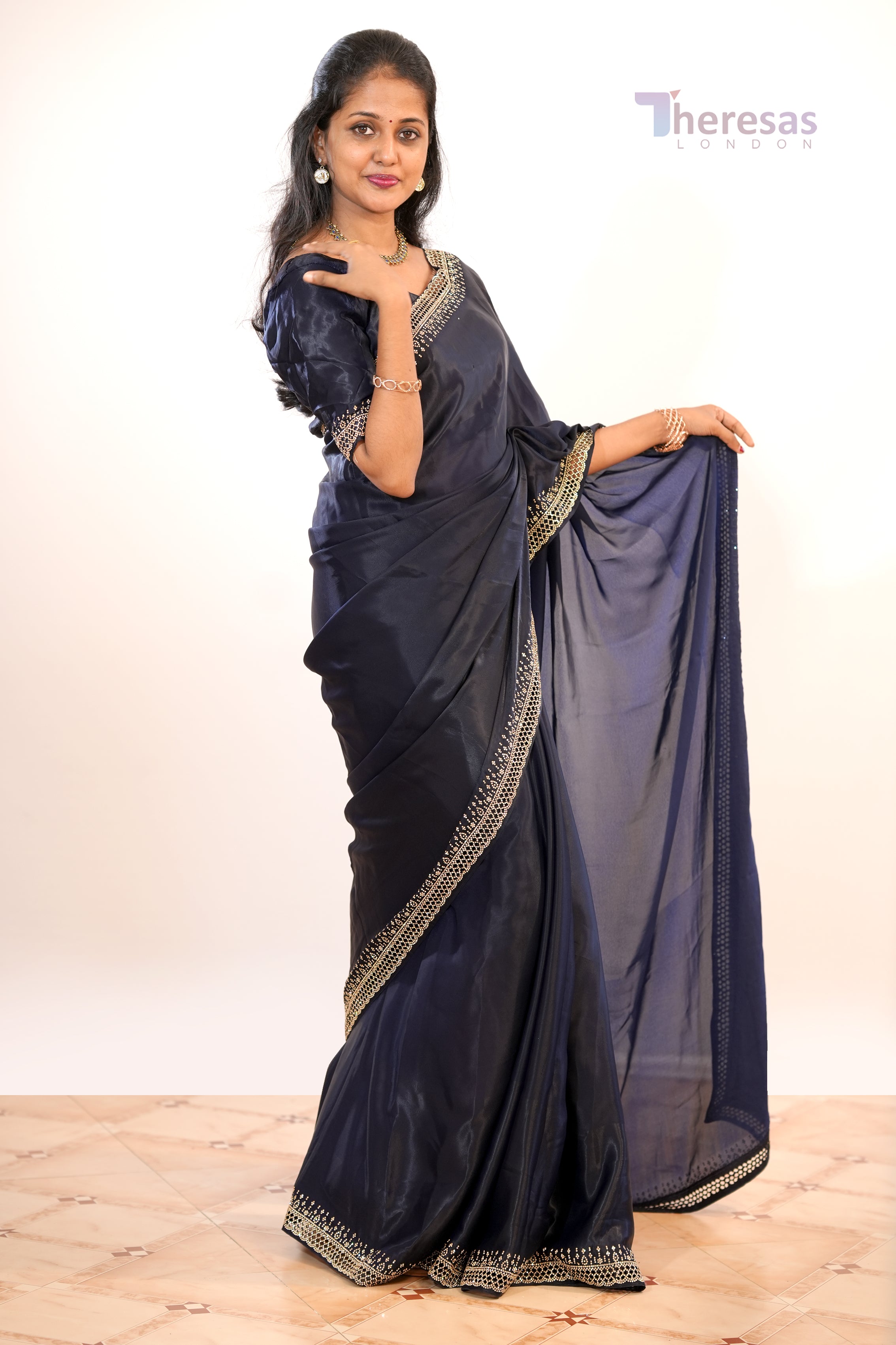 Saree (SAR-174) – Theresas London